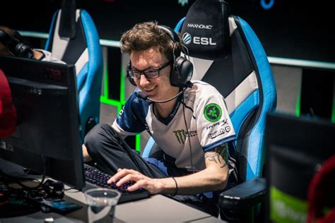 Filemiracle Esl One Hamburg 2017 Liquipedia Dota 2 Wiki