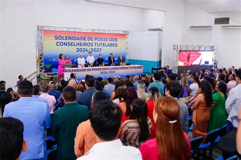 Prefeito Empossa Novos Conselheiros Tutelares Para O Quadriênio 2024