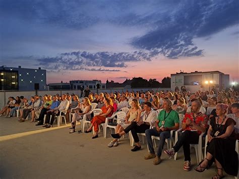 Zatvoren Vukovar Film Festival PRESS