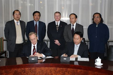 【图】美国北卡罗来纳州州立大学常务副校长一行访问我校
