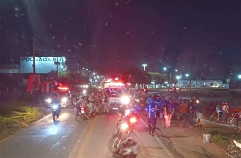 3 Pessoas Feridas Em Acidente Na Br 412