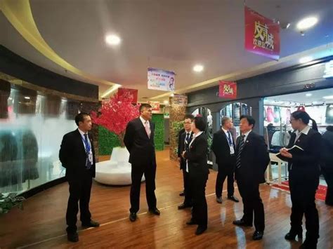集团董事局主席金位海带队检查重庆金田阳光小商品批发市场 金田阳光投资集团有限公司