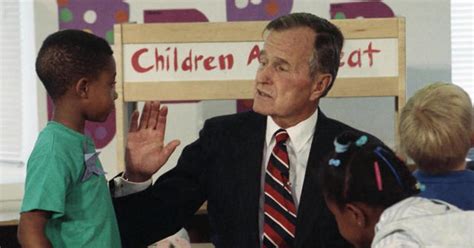 Bob Schieffer Discusses George H W Bushs Legacy Cbs News