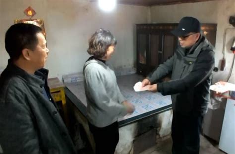 「扶貧動態」縣科協精準扶貧幫扶工作隊到鶴北鎮九里莊村慰問貧困戶 每日頭條