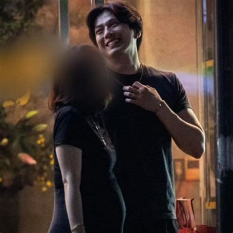 Arata Mackenyu Nam Th N Hot Nh T Hi N Nay C Con V I B N Th N C A M