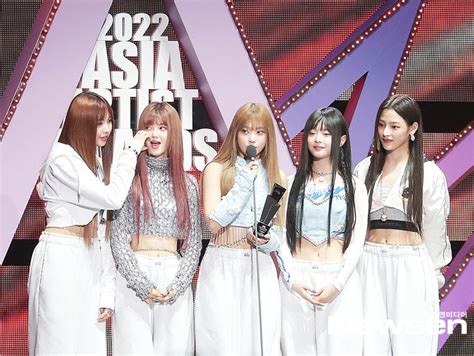 뉴진스 화사한 ‘aaa 신인상 포토엔hd 뉴스인코리아