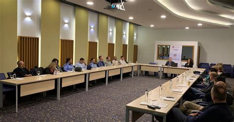 Iom Hosts Training On Early Identification And Treatment Of The