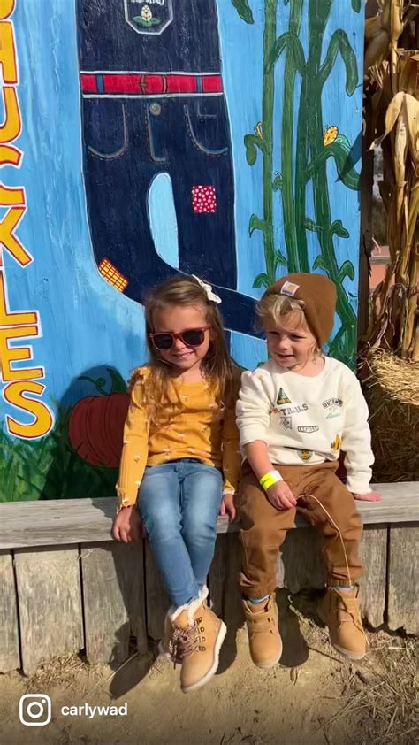 Sometimes Being A Single Mom Is Super Weird You Go To The Same Things
