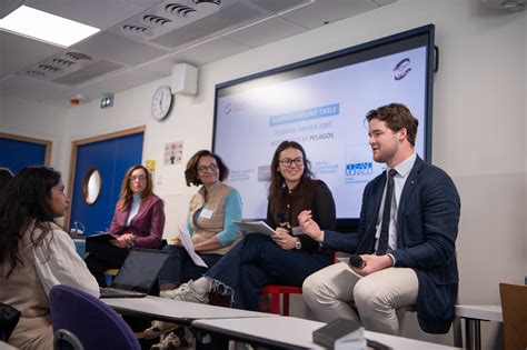 Round Table Purpose Driven Careers Jobs With An Impact At Ium