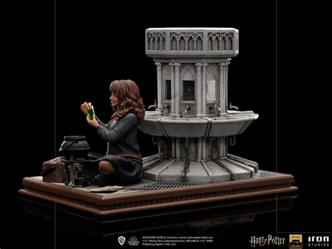 Harry Potter Iron Studios Scale Statue Deluxe Art Scale Hermione