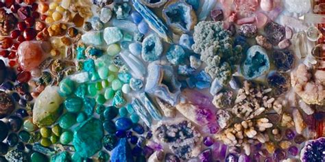 Не только украшение Тайные свойства драгоценных камней Малахитовая шкатулка Дзен