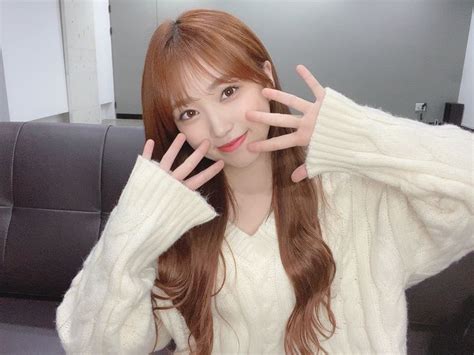 Izone Global On Twitter Iz One Iz One Nako Actresses