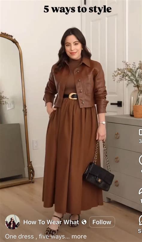 Pin By Nicéia Freitas On Saias In 2025 Stylish Work Attire Outfits