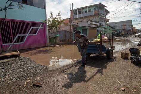 Obra Da Sabesp Deixa Ruas Esburacadas No Jardim Pantanal