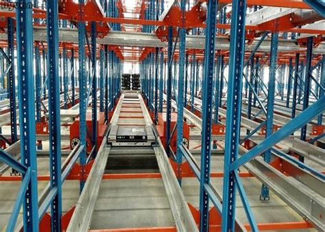 Kệ Robot Tự động Radio Shuttle Racking System Quản Lý Hàng Hóa Việt