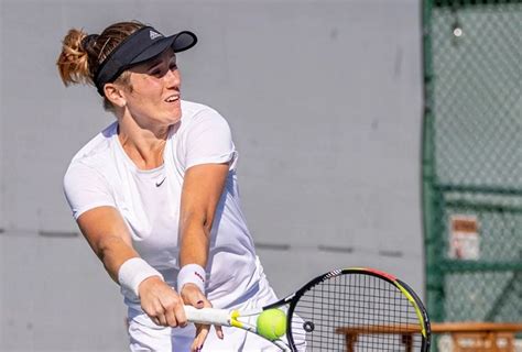 Tenis Katarzyna Kawa i Urszula Radwańska tworzyły deblowy duet w