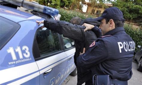 إيطاليا ترحيل مغربي متورط في جريمة قتل والاشادة بالارهاب هبة بريس
