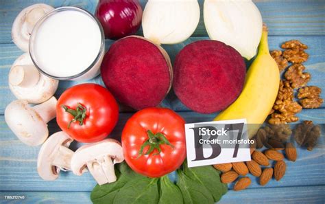 건강 한 제품 및 성분으로 소스 비타민 B7 식이 섬유와 천연 미네랄 영양 가 있는 식사의 개념 0명에 대한 스톡 사진 및 기타 이미지 Istock