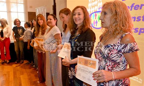 Primeros Egresados De La Diplomatura De Formación En Perspectiva De