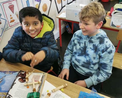 Science Week 2022 Illistrin National School