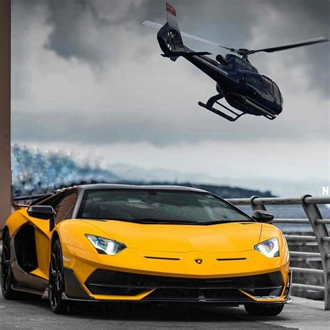 Louis Tomlinson Lamborghini