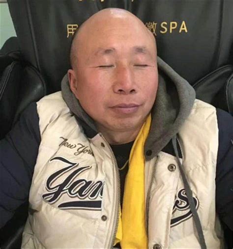 中年丑男丑男头像 恶心 伤感说说吧