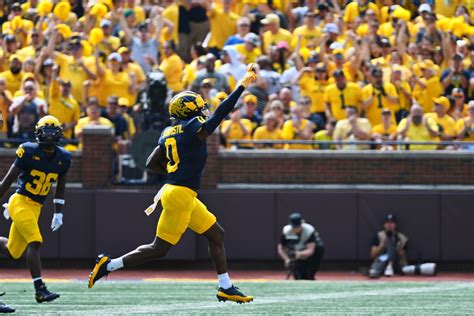 Steve Clinkscale Shares How Michigan Football Db Mike Sainristil Is A
