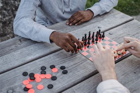 The Best Chess Sets Under In Several Varieties Indoor Champion