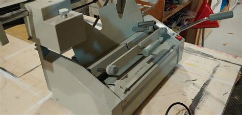 Perfect Binding Machine Hot Melt Glue Book Binder With Roughener