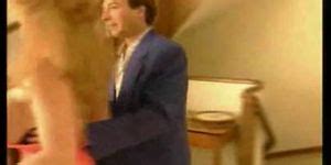 Moore En Las Escaleras Tnaflix Com