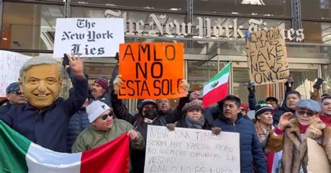 Seguidores De López Obrador Protestan Frente A Oficinas Del The New