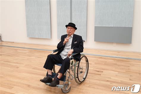 단색화 거장 박서보 화백 별세향년 92세 뉴스1