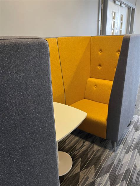 Verco Jensen Up 2 Person Meeting Booth