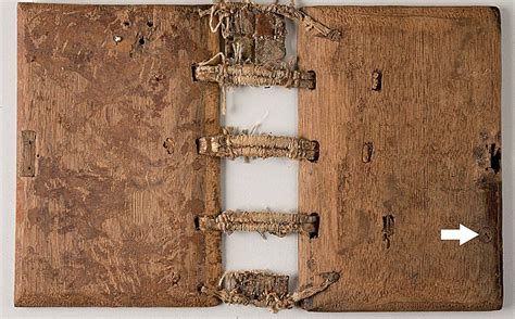 This Medieval Codex Hides A Secret In Its Wood 🔍