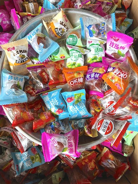 พร้อมส่ง บ๊วย รวมรส 2 กิโลกรัม บ๊วยเม็ด อมเปรี้ยวอมหว บ๊วยรวมรสเม็ด