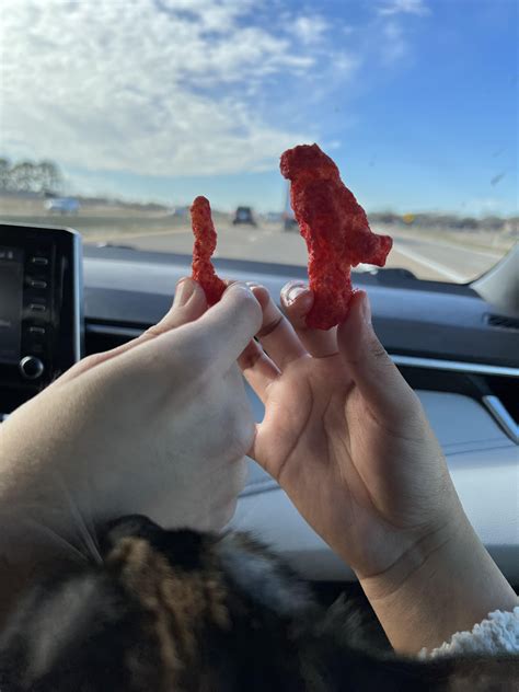 Absolute Unit Of A Hot Cheeto Rabsoluteunits
