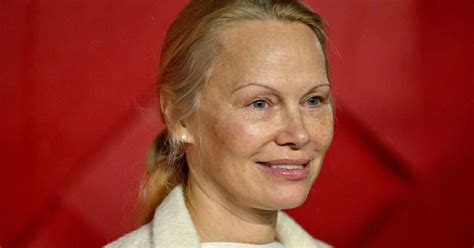 Pamela Anderson Defied Sons Pleas Over Unique Change In Her Look Celebrity News Showbiz