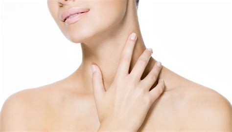 6 COSAS QUE NOS HACEN LUCIR MAYORES Blissful Beauty México