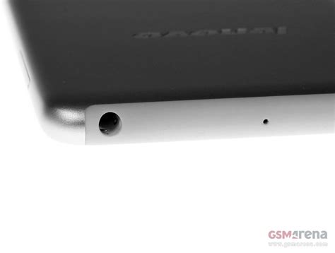 Lenovo S90 Sisley pictures, official photos