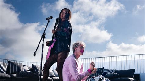 Megan Fox And Machine Gun Kelly Together 14 Photos The Fappening