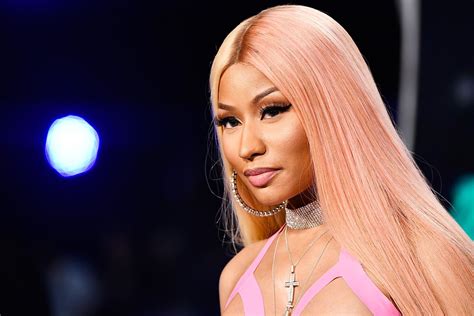 Nicki Minaj Fake Teeth
