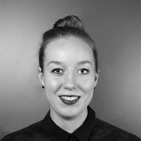 Nele Haupt Mediengestalterin Sxces Communication Ag Xing