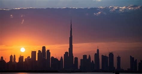 В Дубае эвакуировали всех жителей охваченного огнем многоэтажного здания Новости Mail