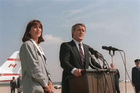 Pluie De Réactions Au Décès De Brian Mulroney