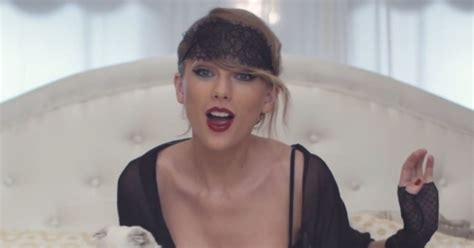 Taylor Swifts Most Quotable Lyrics Ranked According To Reddit