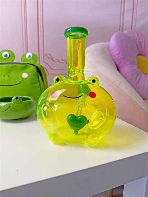 Ms Frog The Bong Shop Burning Love