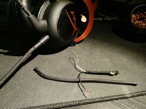 A Guide To Replacing The Wire On Hyperx Cloud 2 Headphones
