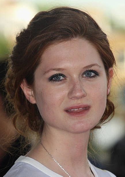 Pin By Potterhead Forever On Emma Watson And Bonnie Wright Bonnie