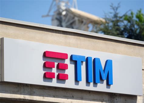 Tim Brasil Impulsa Expansión De 5g Mediante Acuerdos Con American Tower