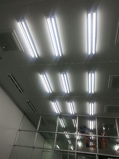 Led 형광등 설치공사 적용사례 주 파란자동화